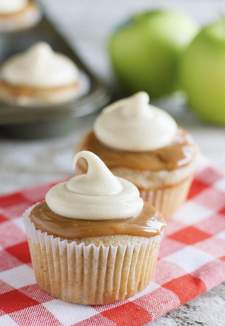 30 Best Fall Cupcakes Perfect for Any Occasion • Sarah Blooms