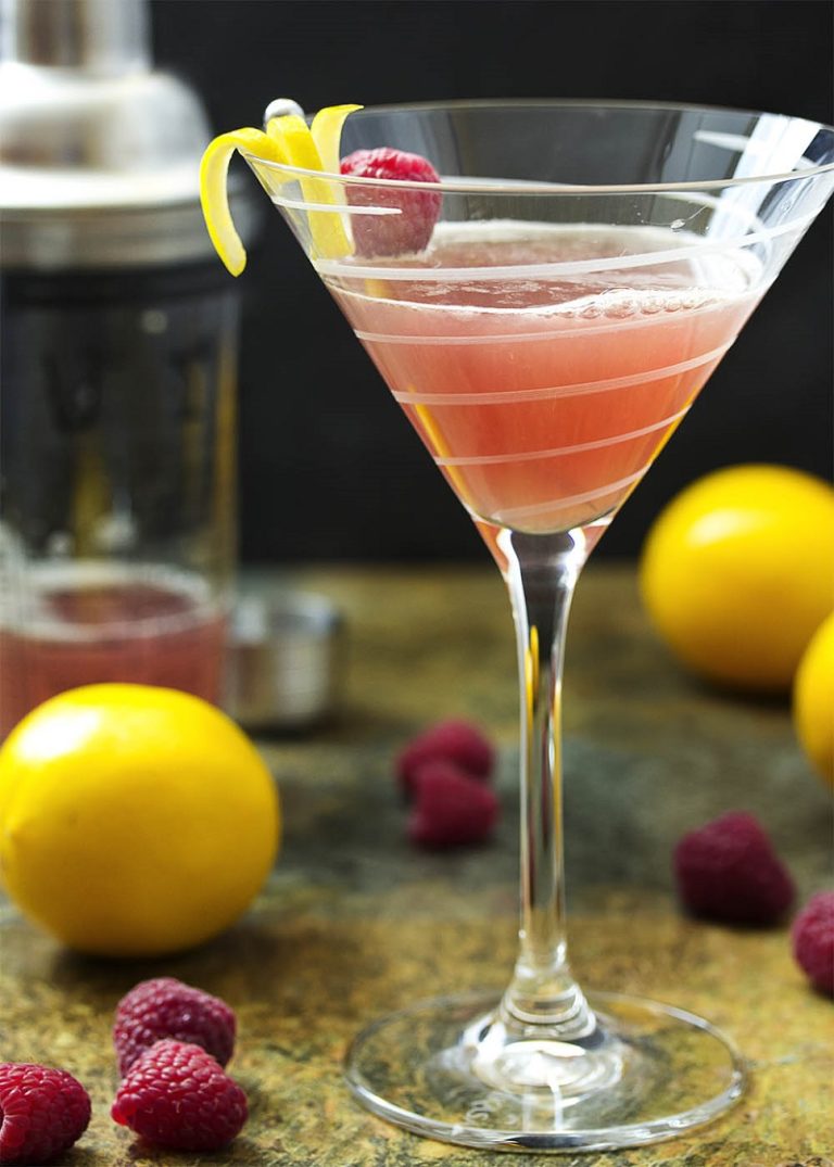 17 Best Low-Calorie Cocktails Perfect for Any Occasion • Sarah Blooms